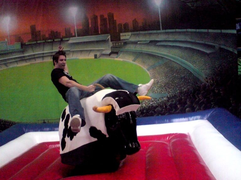 Buck and Spin Mechanical Bull Ride - Action Events | Amusement Hire ...